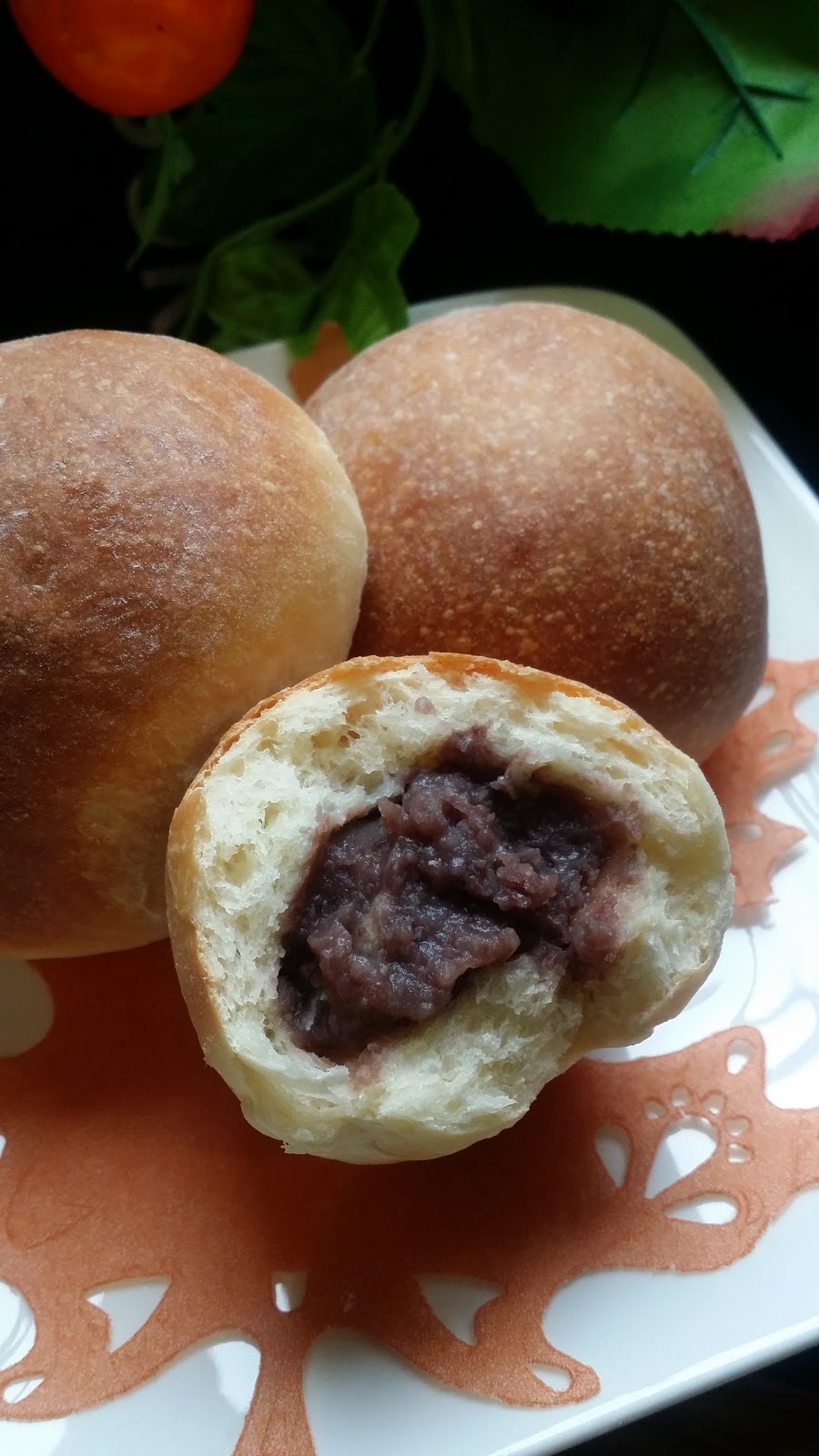 Warm Delights Kitchen: Homemade Red Bean Bun