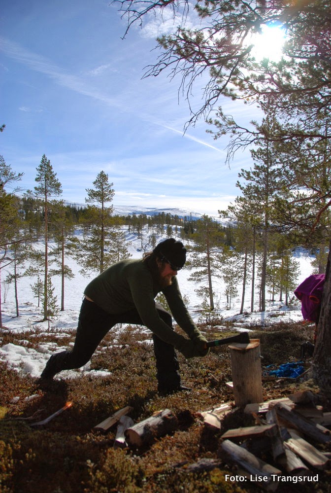 Naturlig Jobb: Bålvakt ved Stemtjønna - med blanke ark og fargestifter tel