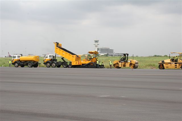Portable runway lighting system installed at Lagos Airport ~ Aviation ...