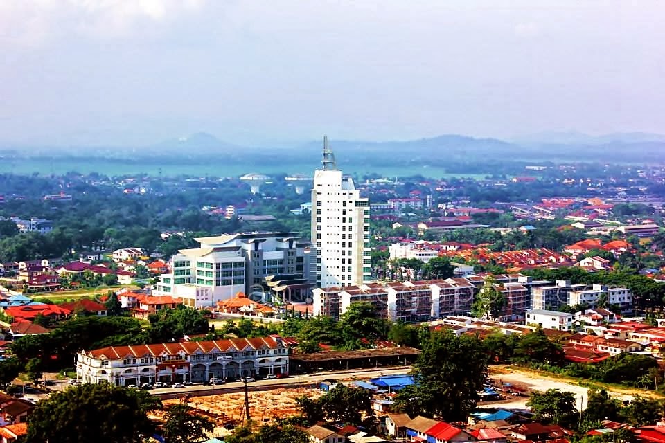 Part 1 - Jalan Jalan Menara Alor Setar Kedah - Ira Mommy Si Kembar