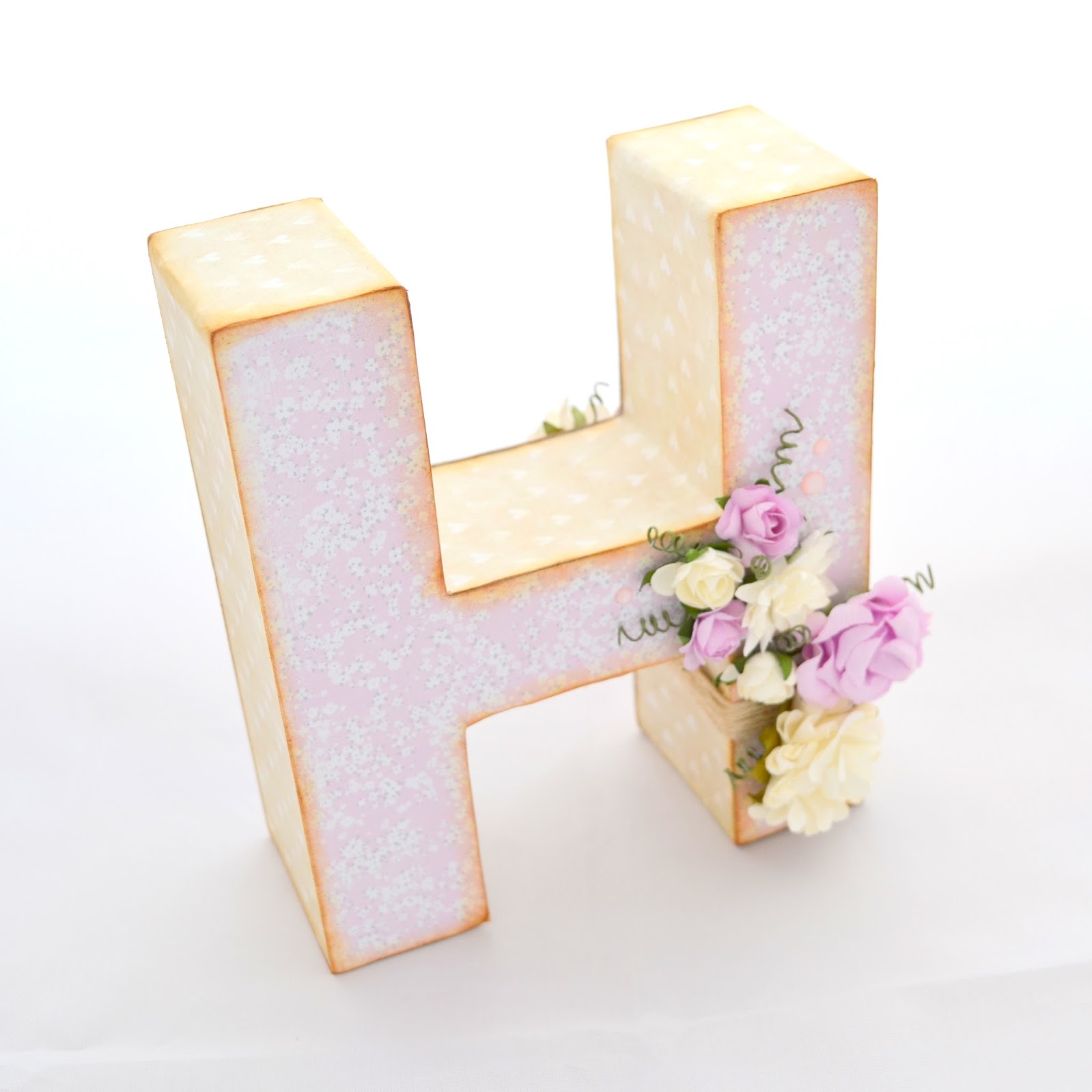 Laura Crearte : Letra decorada