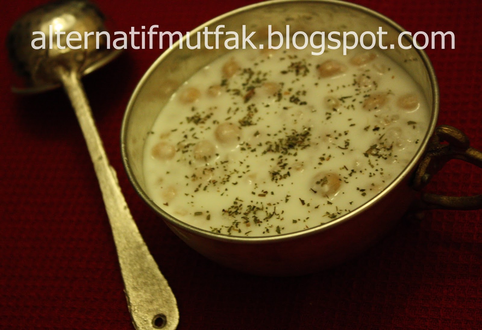 Alternatif Mutfak: Ayran Aşı Çorbası