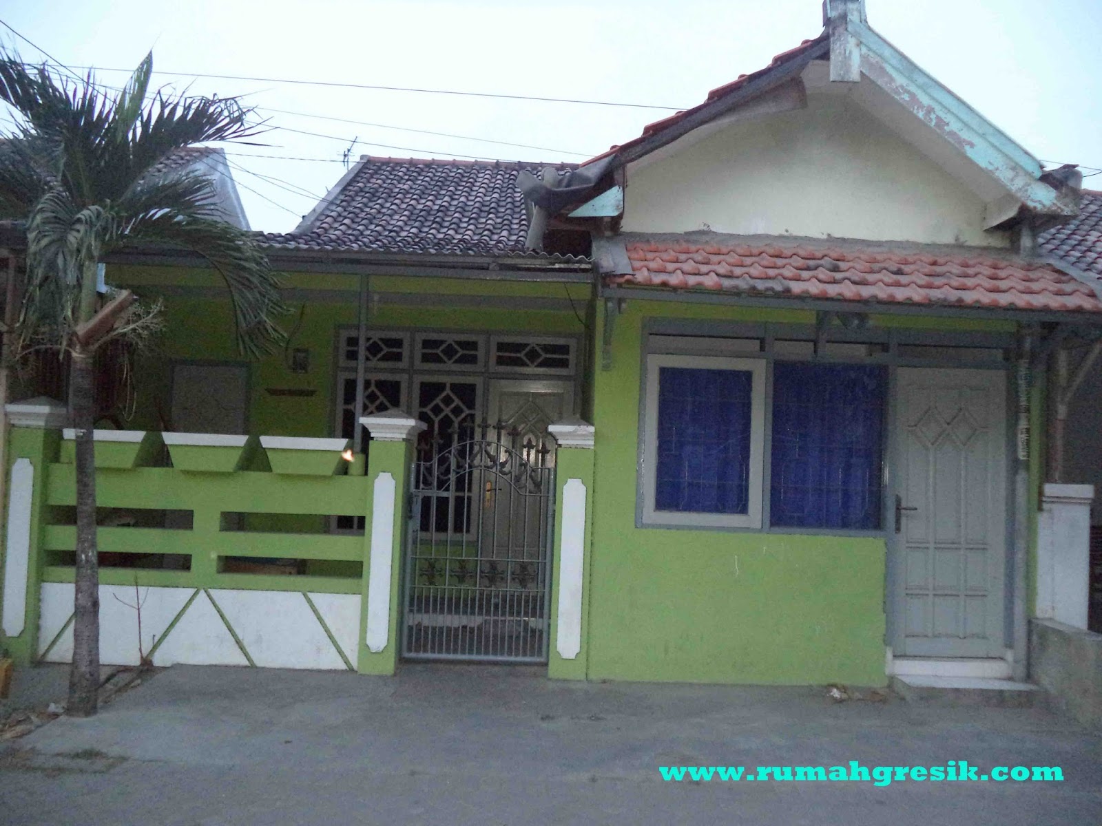 JUAL BELI PROPERTY RUMAH PERUMAHAN DI GRESIK