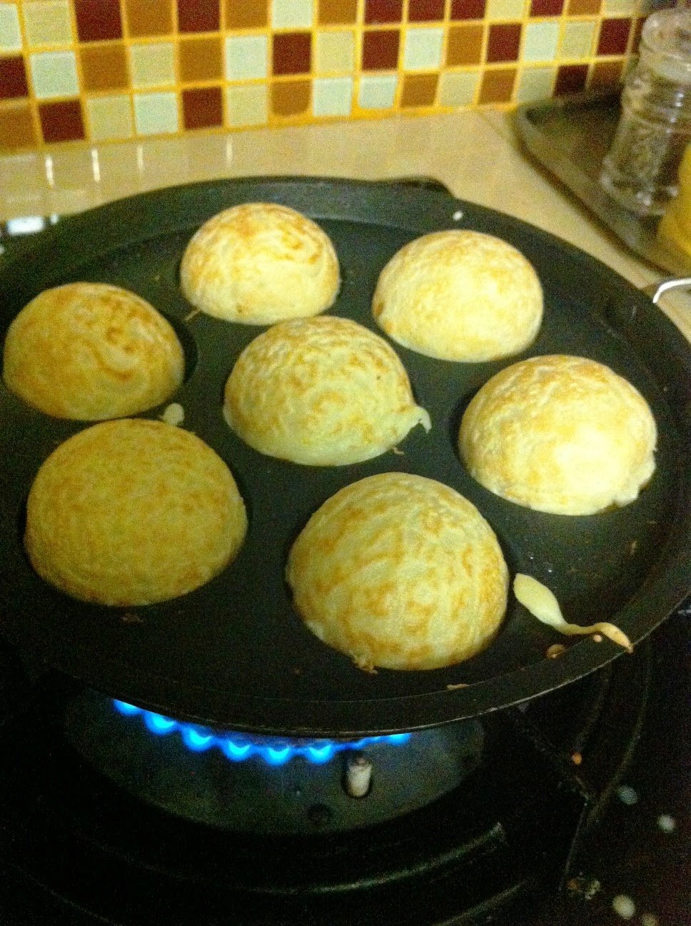 - Mengunyah -: Percubaan membuat Takoyaki