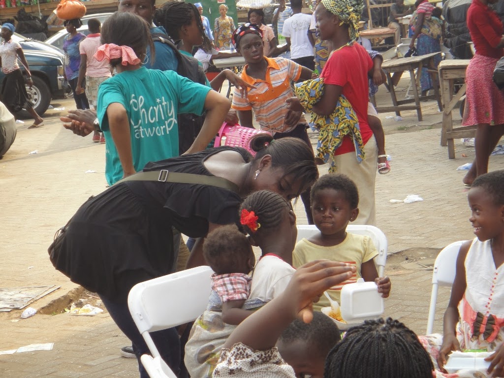 Dynamic Vessels International : The Kayayei of Southern Ghana