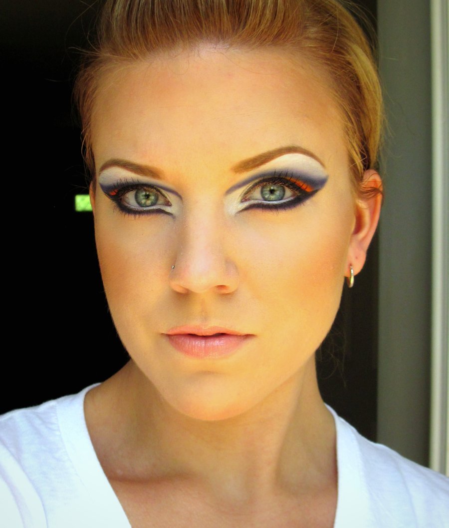 The Beautiful Life Of The Girl Next Door: Zazu (from the Lion King) Inspired Makeup!