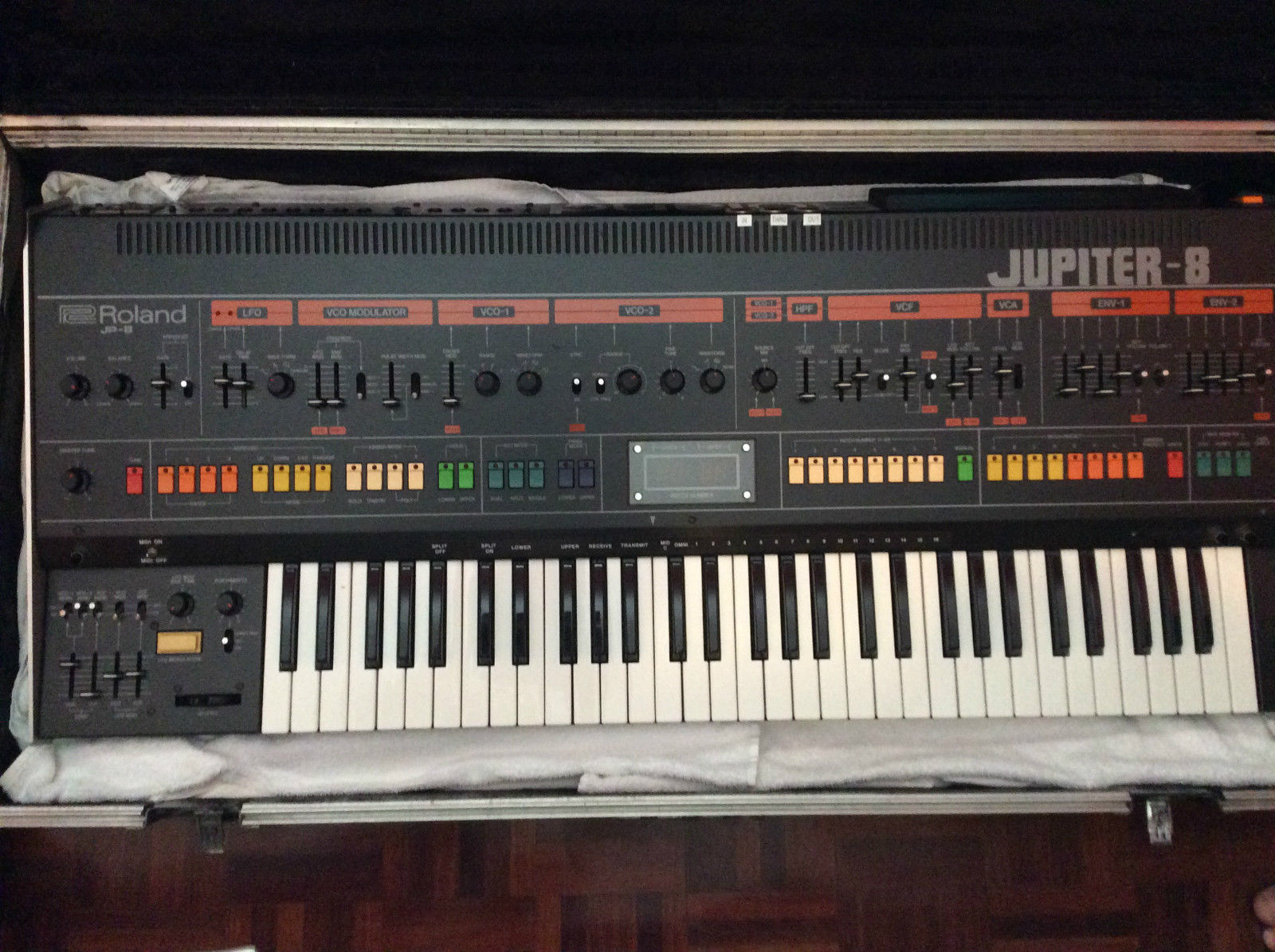 MATRIXSYNTH: Roland Jupiter 8 Synthesizer w/ MIDI