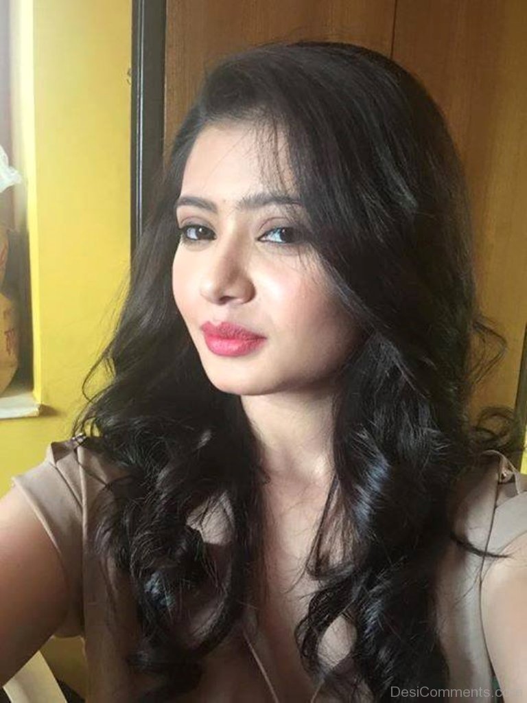 Ena Saha Wiki, Biography, Dob, Age, Height, Weight, Affairs and More
