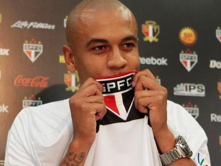 Força Tricolor: Alex Silva oferecido ao São Paulo