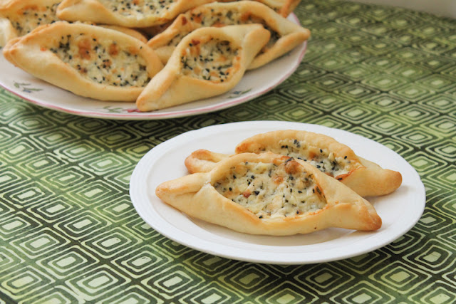 Food Lust People Love: Fatayer Jebneh - Arabic Cheese Pies #BreadBakers