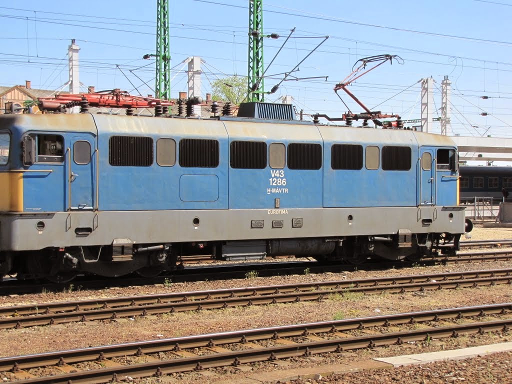 Magyar mozdonyok, vasúti eszközök, SzG3: V43 (043. 43.)villany mozdony ...