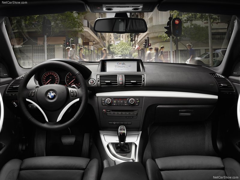 LOCOS POR BMW: BMW 1-Series Coupe (2012)