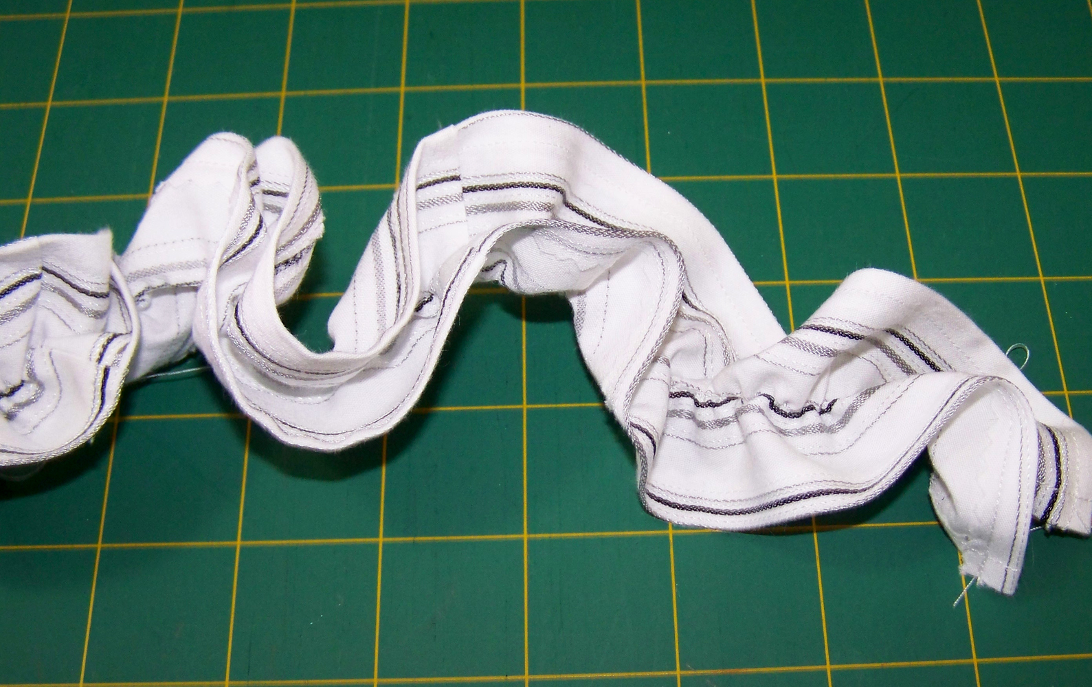 Craft tutorial - Coffee Plunger Cuff made from dress shirt