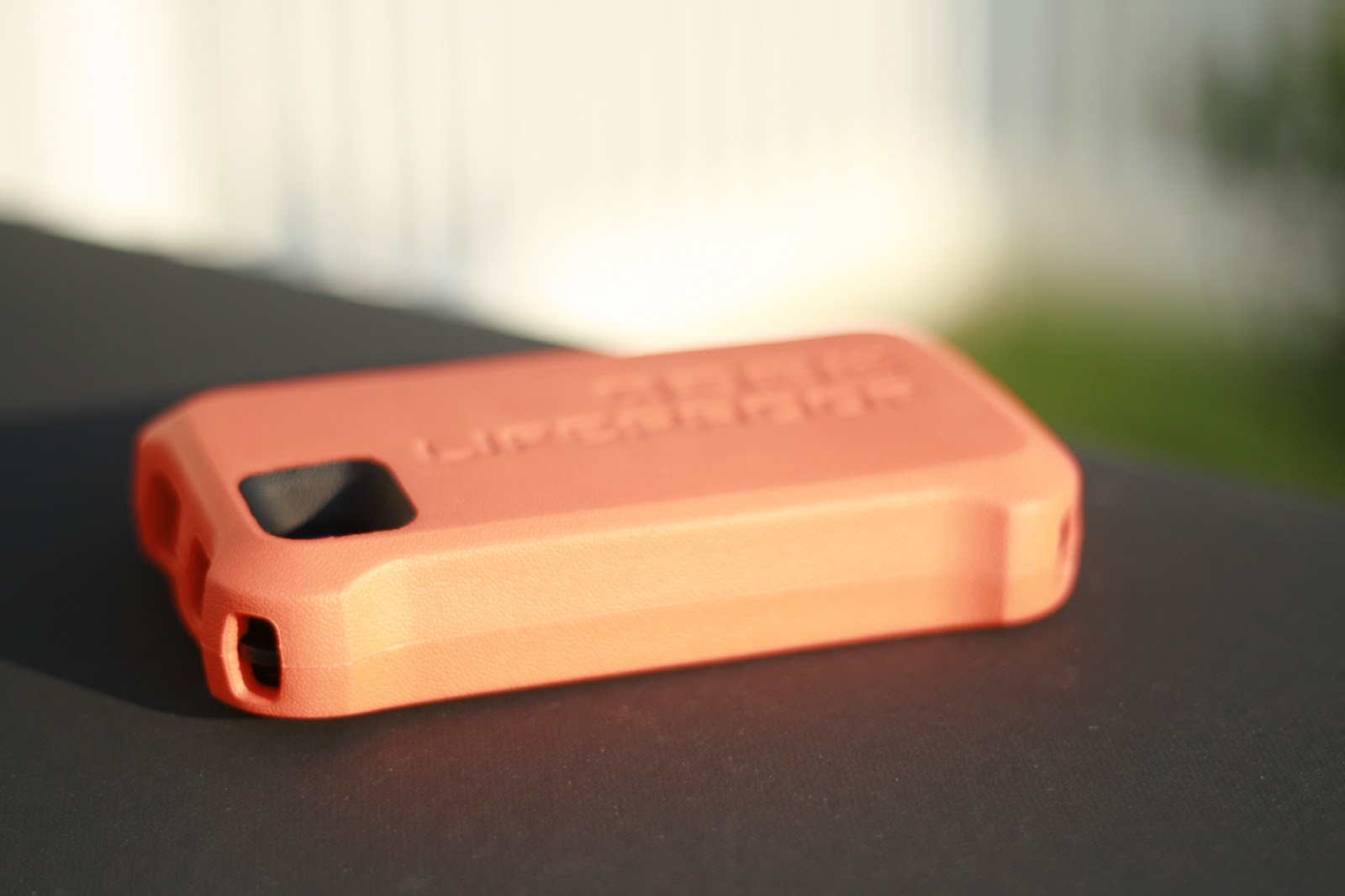 My i Tech Gadgets: Lifeproof Lifejacket