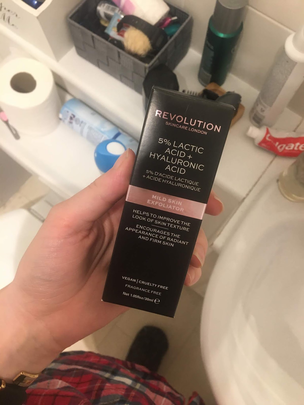 REVOLUTION SKINCARE: MILD SKIN EXFOLIATOR