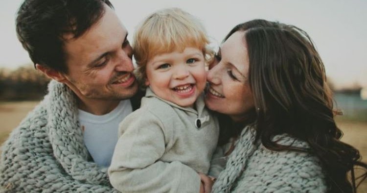Peran Penting Ibu dalam Mendidik dan Membangun Karakter Anak - Biologizone