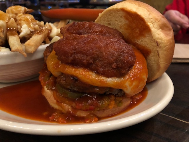 Nuclear Burger From La Belle Et La Boeuf / La Belle Et La Boeufのニュークリア ...