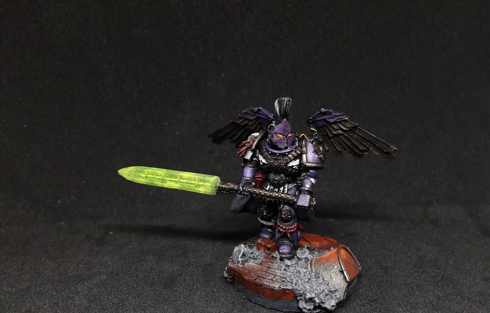 30Kplus40K: Emperor's Children Praetor Conversion