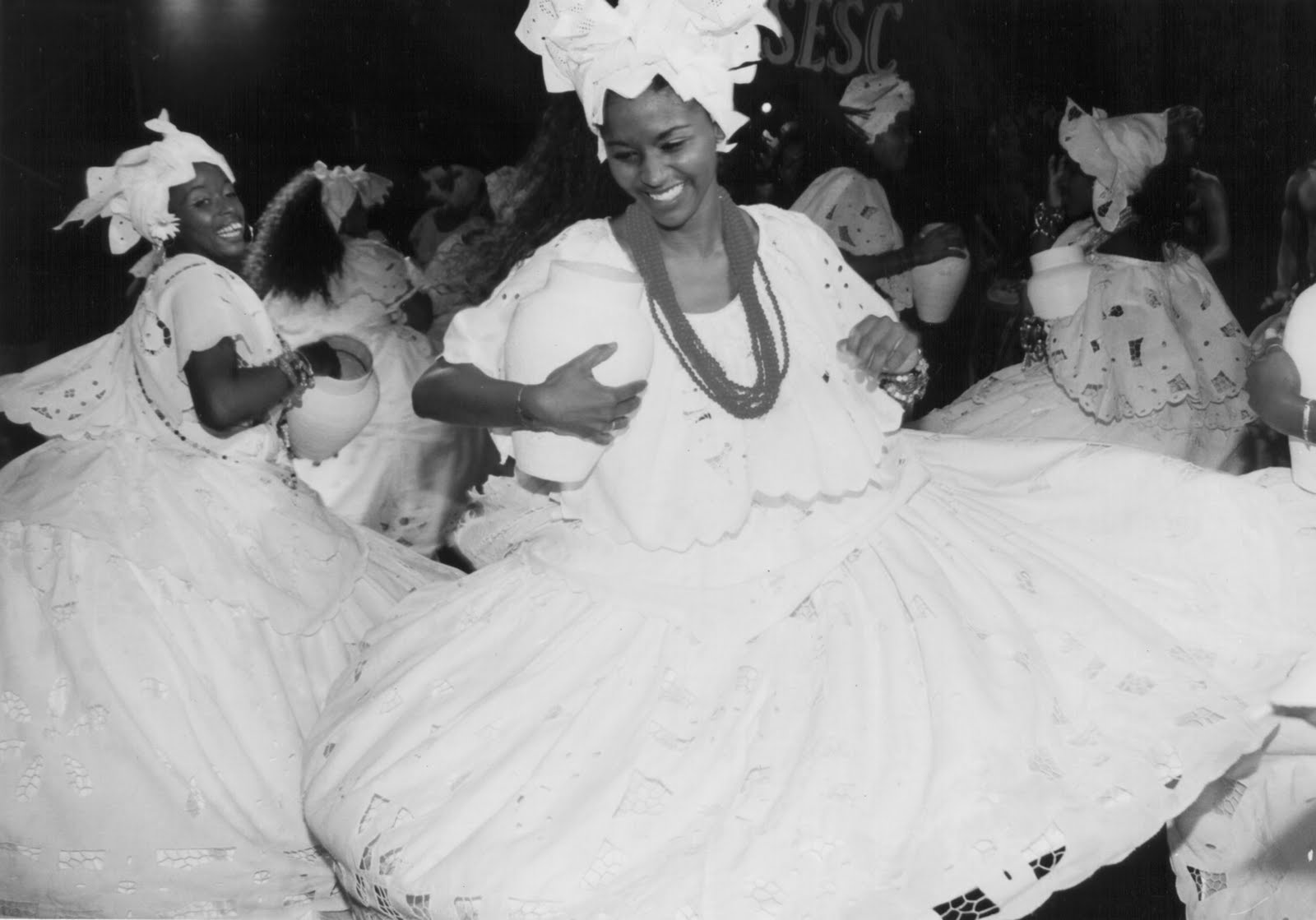 "A história é a essência de inúmeras biografias.": Cultura Bahiana.