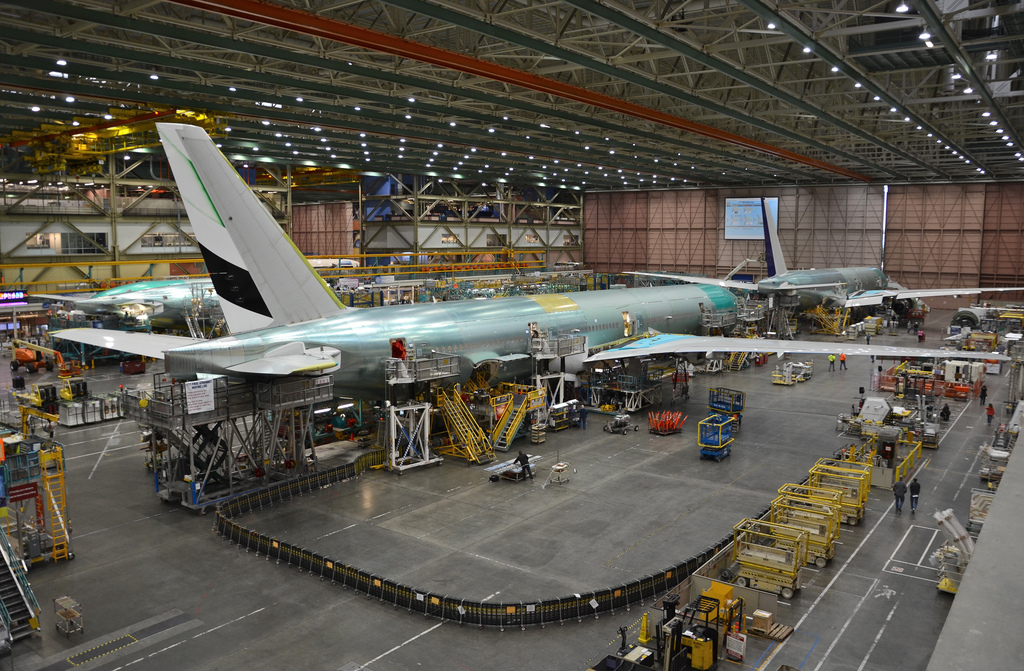 EK433B77W™: Boeing Celebrates the Completion of the 1000th Boeing 777