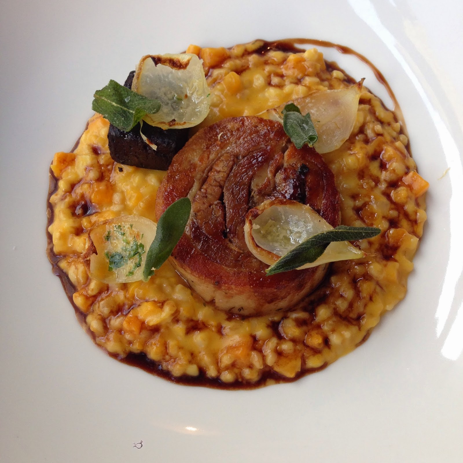 Babaduck: Review : Lunch at Pichet, Dublin 2