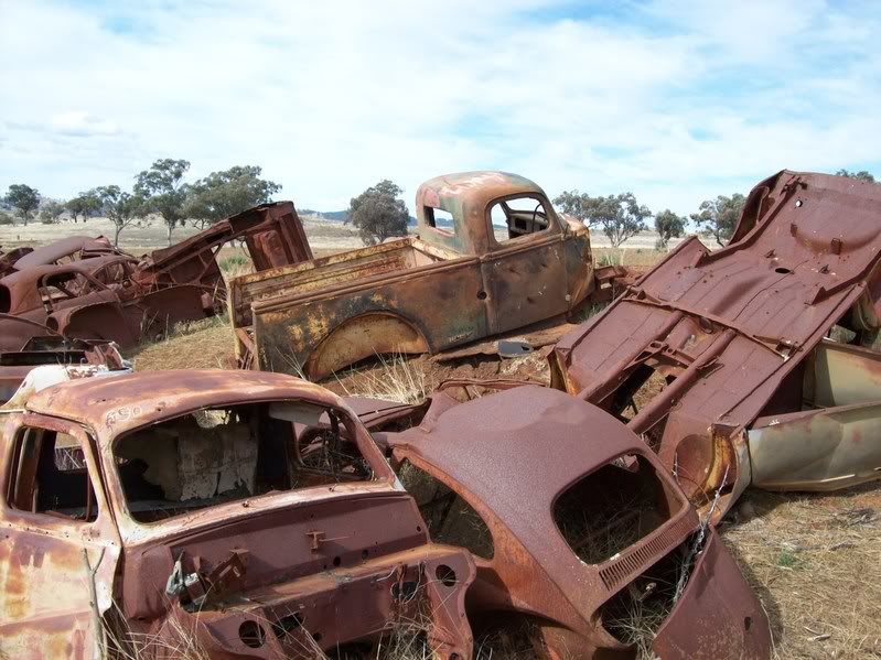 My 1928 Chevrolet: Aussie Rusty Relics and a few from the USA (1930's ...