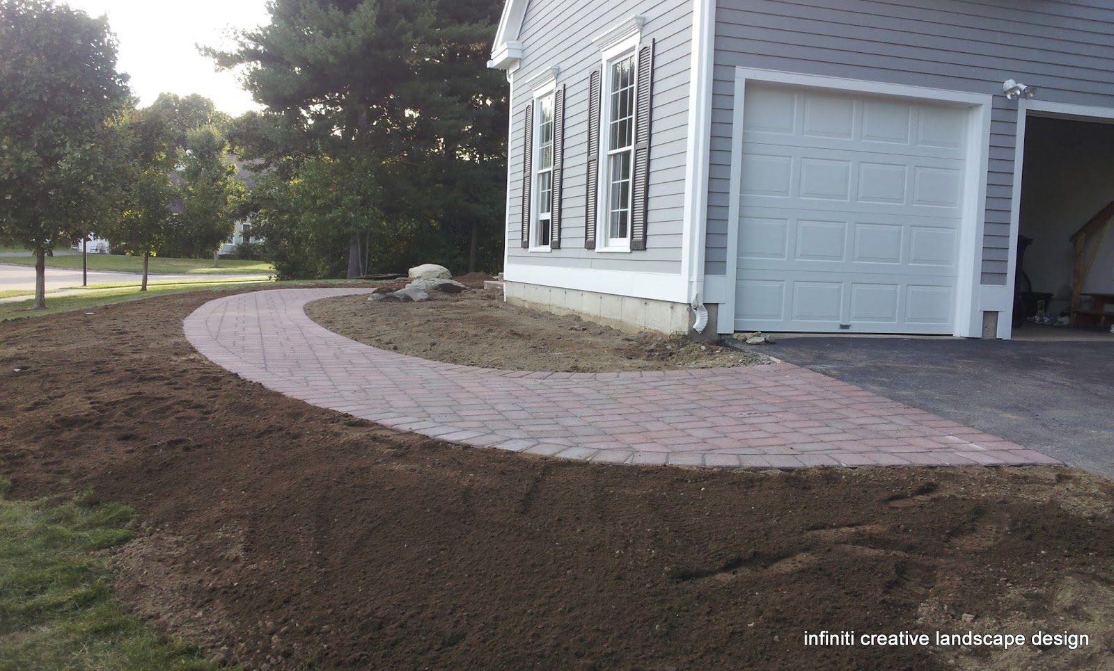 Infiniti Properties Creative Landscapes & Design: Rustic Red Paver Walkway