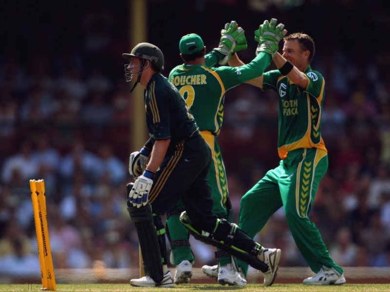 The Cricket Games: Johan Botha Latest Free Wallpapers and HQ Pictures
