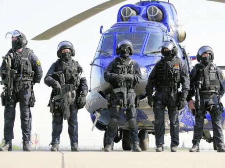 Dunia Militer Etc: GSG-9 - Unit Khusus Kepolisian Federal German