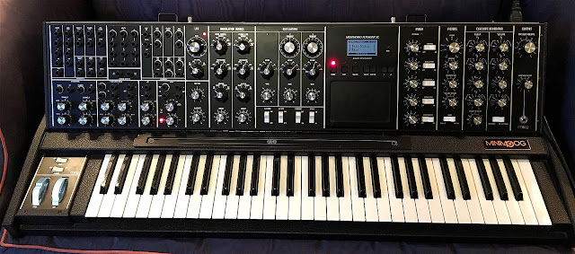 MATRIXSYNTH: Moog Minimoog Voyager XL TOLEX Limited Edition
