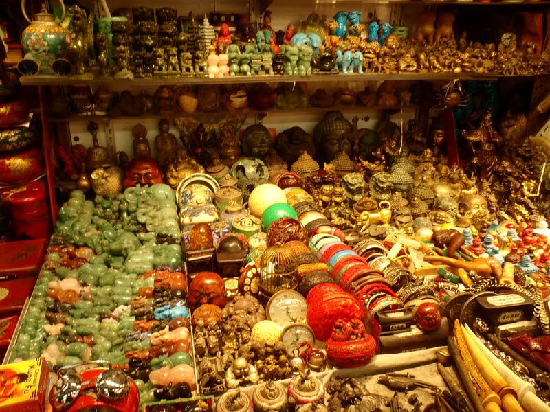 Life in Hong Kong: Jade market