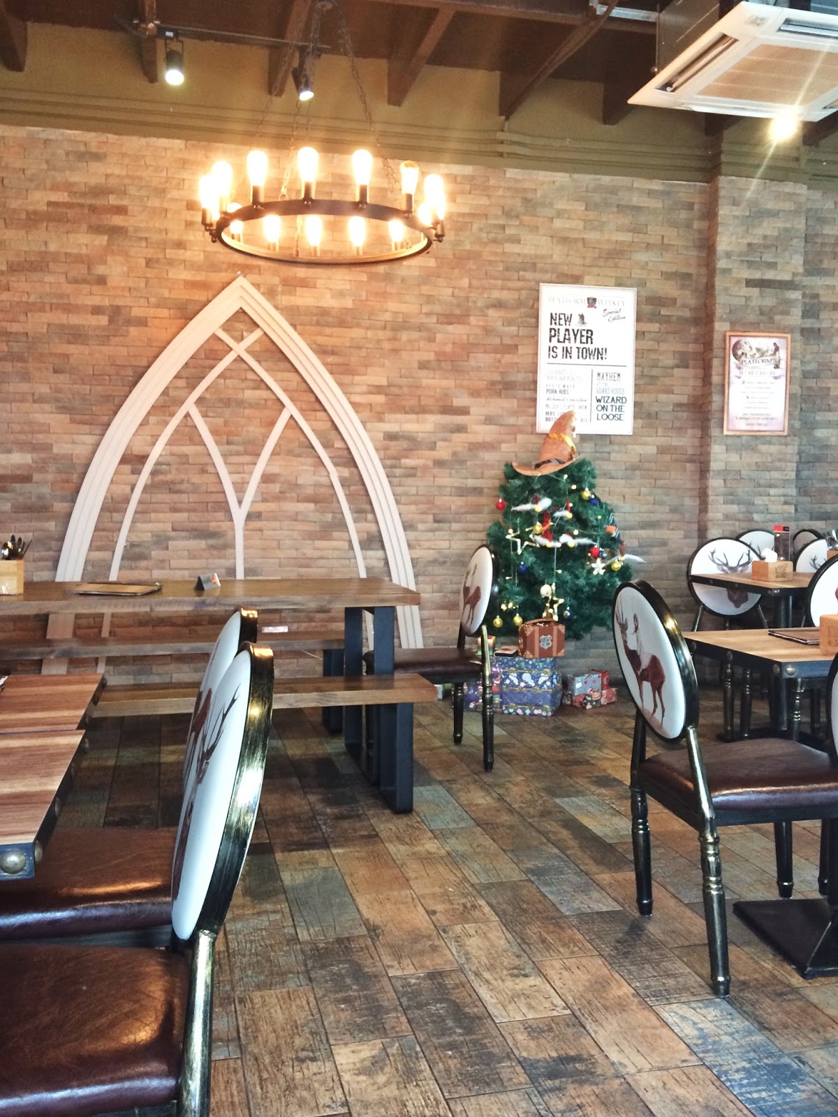 Platform 1094, Singapore