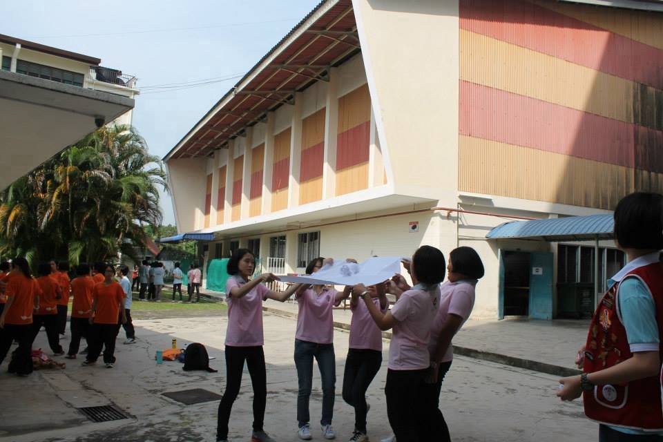 Leo Club of Penang Chinese Girls' High School: Let's Enjoy Ourself