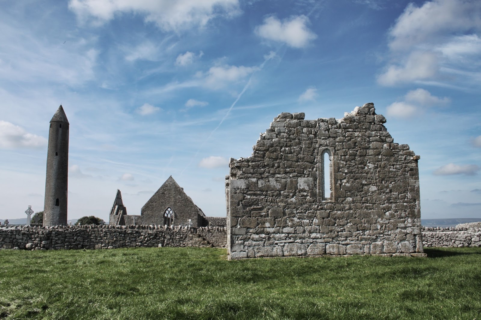 Historic Sites of Ireland: Kilmacduagh Monastery