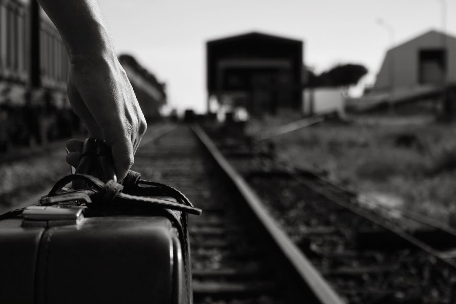 Imagens De Pessoas Indo Embora