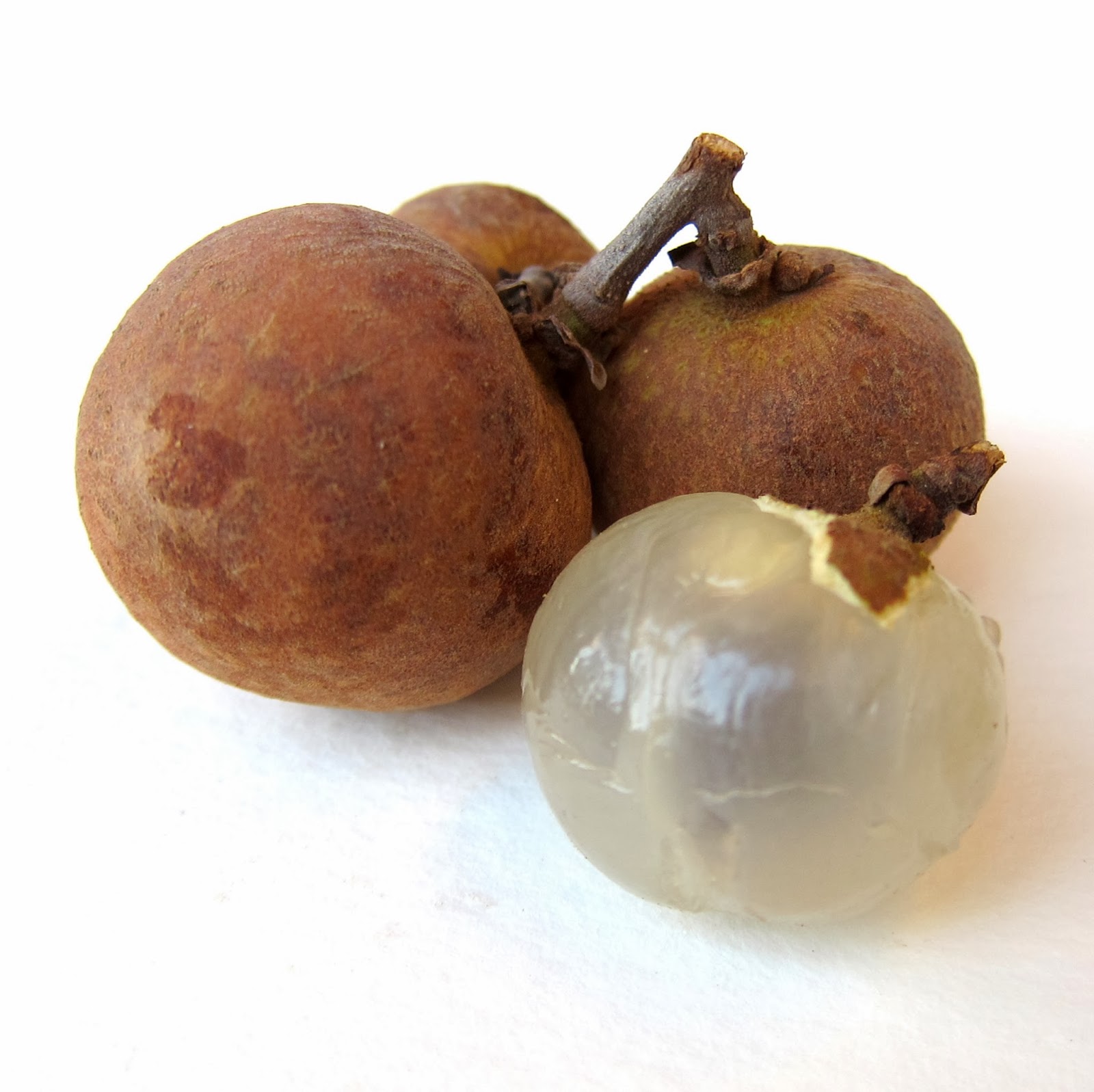 Chow with Xhico: Fruit Freak: Longan