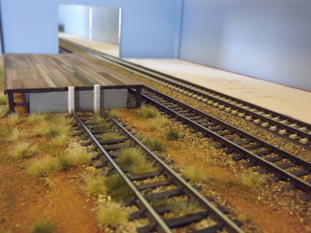 The Philden Model Railway Blog: Adding some ground cover