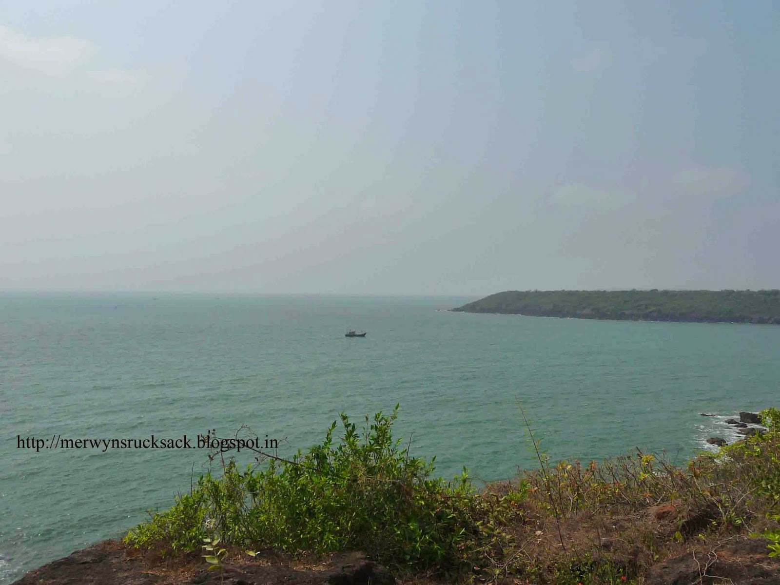 Devgad Fort | The journey of a thousand miles begins with one step