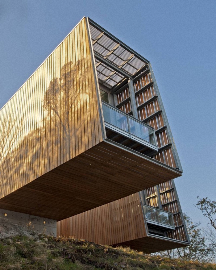 Dos Casas en Voladizo de MacKay-Lyons Sweetapple Arquitectos.