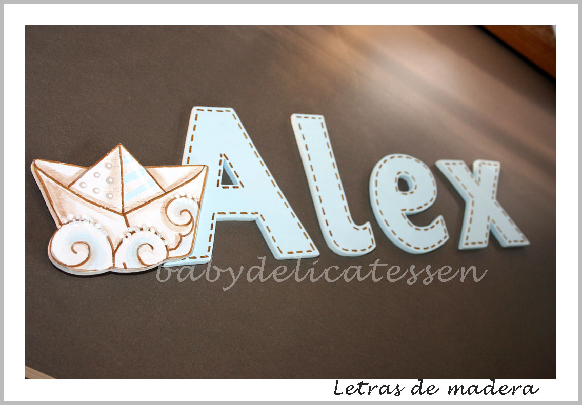BABY DELICATESSEN LETRAS DE MADERA: ALEX Y UNAI CON BARQUITO