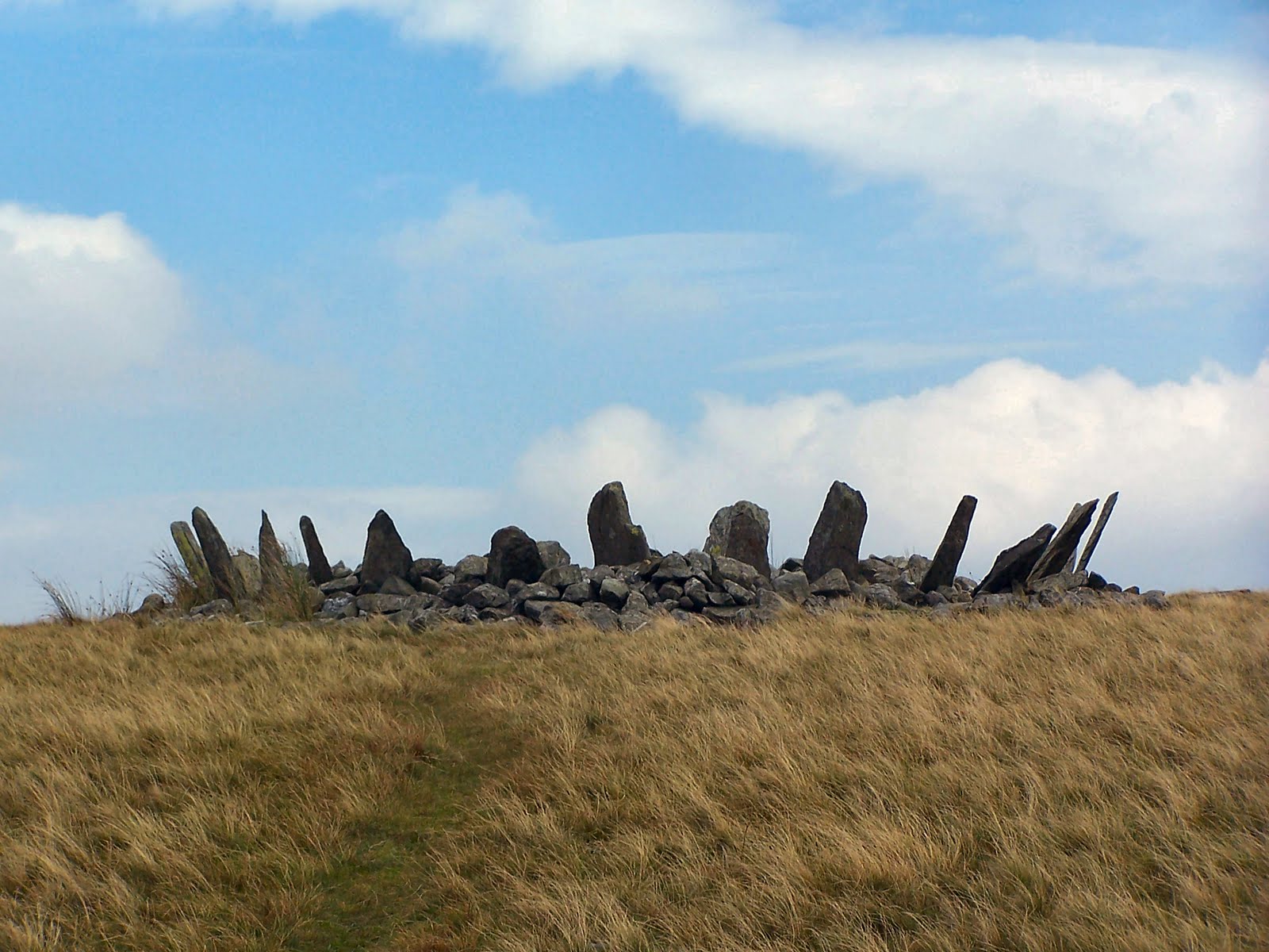 Standing Stones & Megaliths: Bryn Cader Faner Ring Cairn