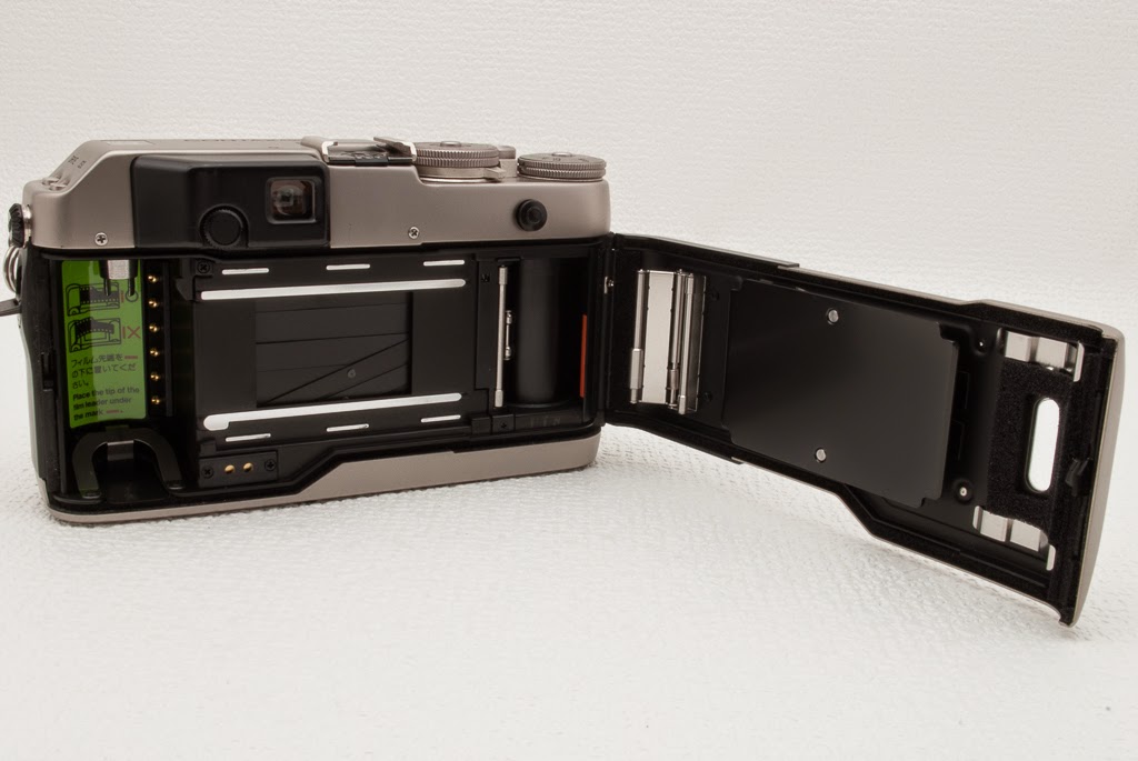 European Marketing Network: The Contax G System One Analog Film Cameras ...