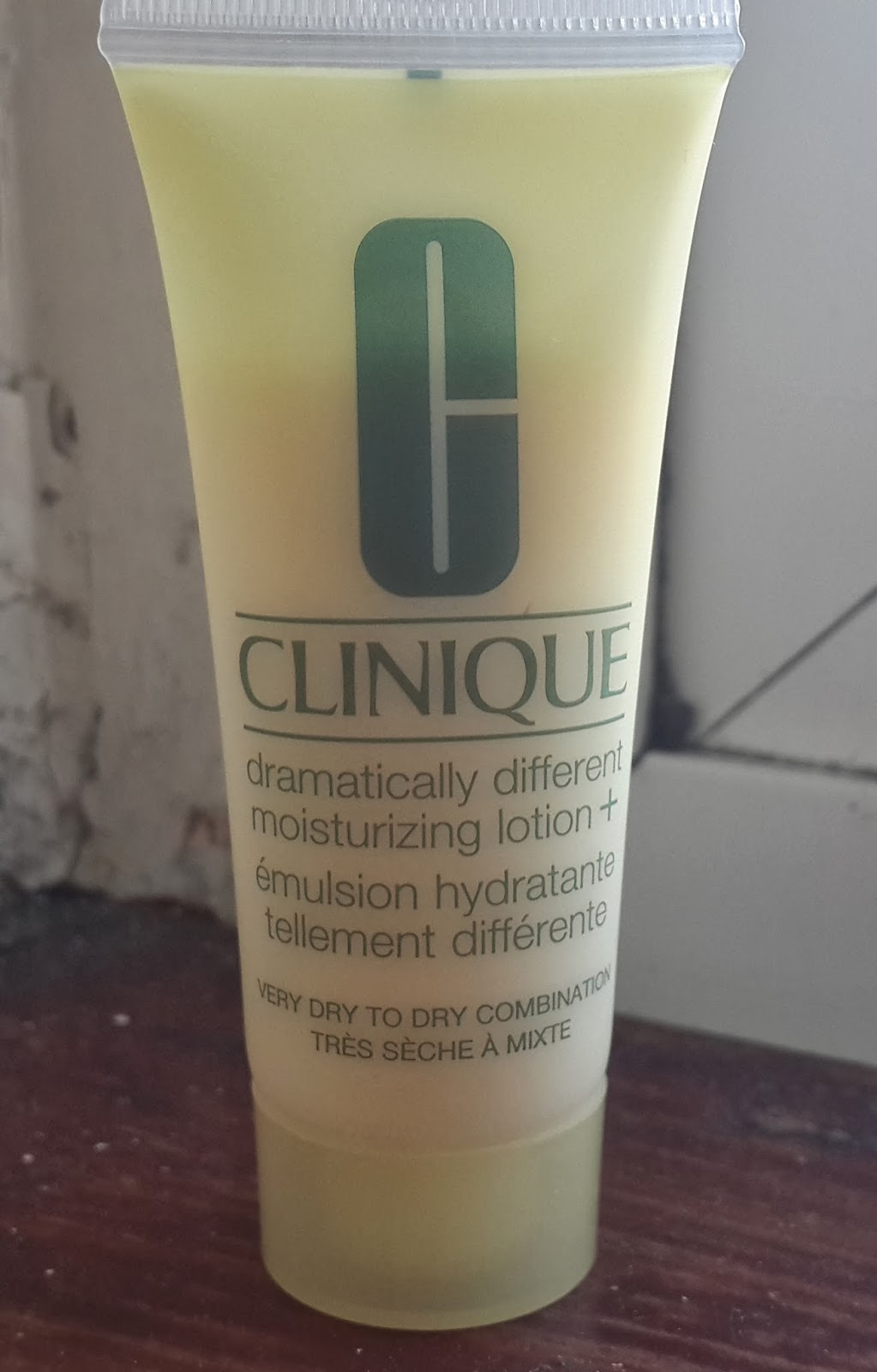Clinique Dramatically Different Moisturizing Lotion+ Review