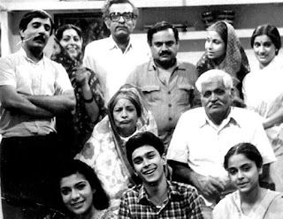 CHINAR SHADE : DOOR DARSHAN 'S FIRST SOAP OPERA " HUM LOG" HAD ...