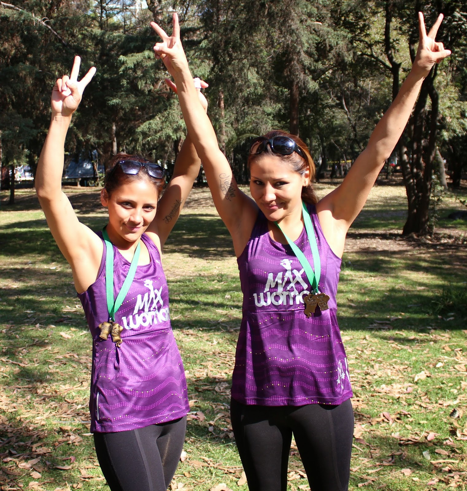 POR LA LUPA: LA BARBY JUAREZ Y LOURDES JUAREZ HACEN CARRERA