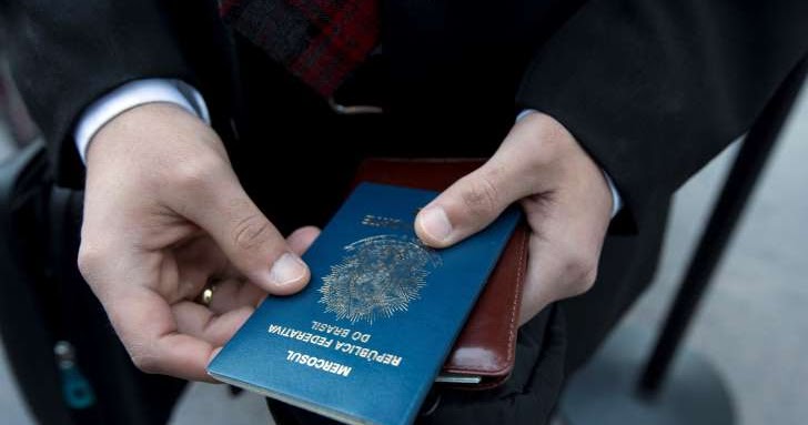 Novas regras para deportação geram apreensão entre imigrantes nos ...