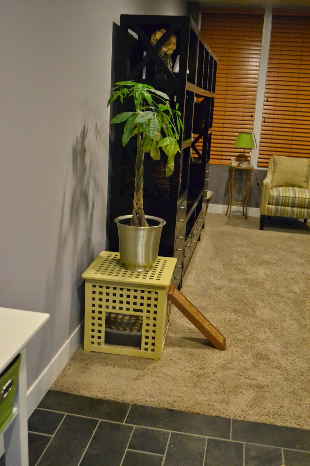 summer is coming: Townhome Tuesday: IKEA Hol Table => Litter Hider