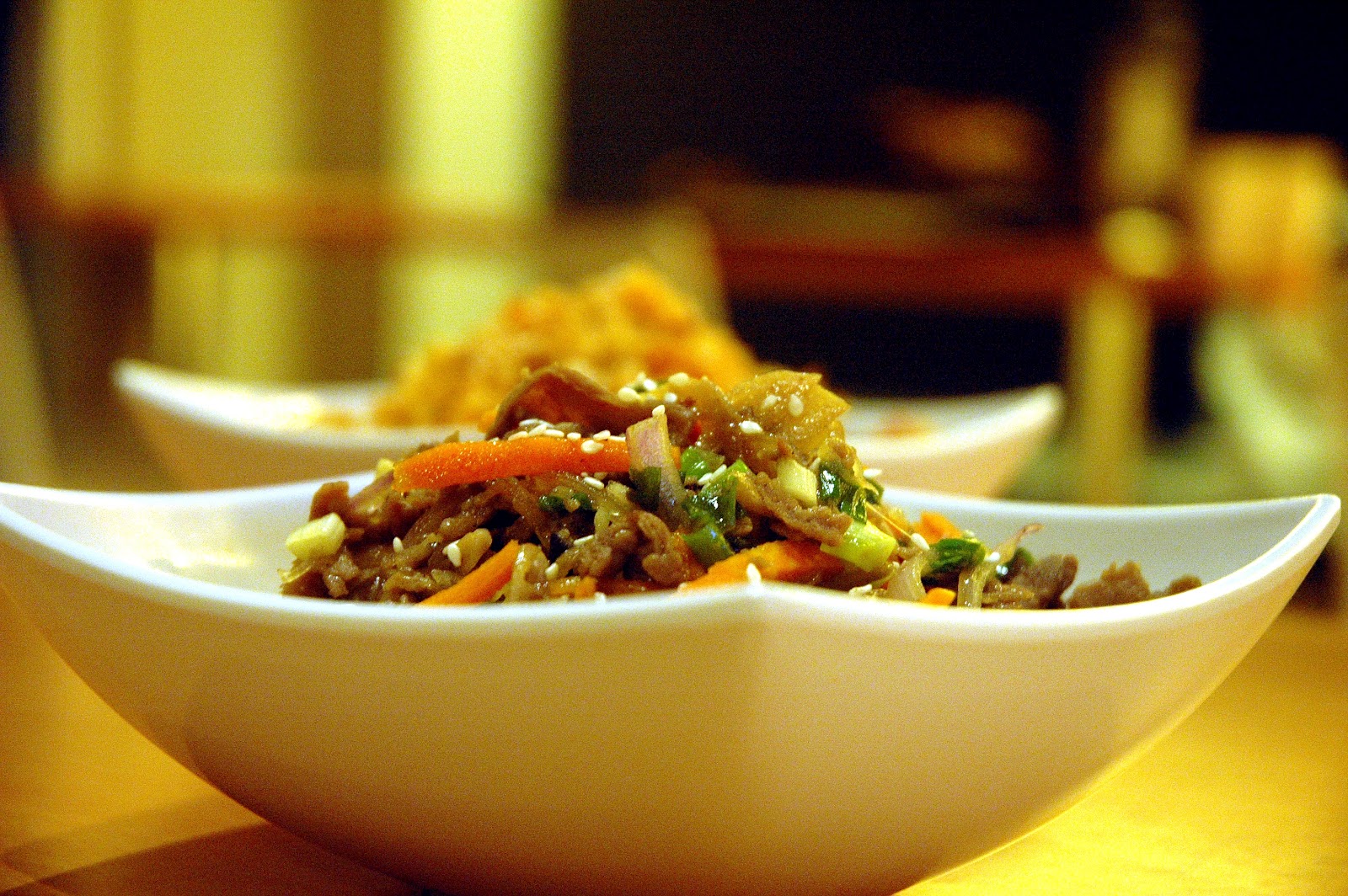 DUDE FOR FOOD: Clucky's: Not Just Chicken...