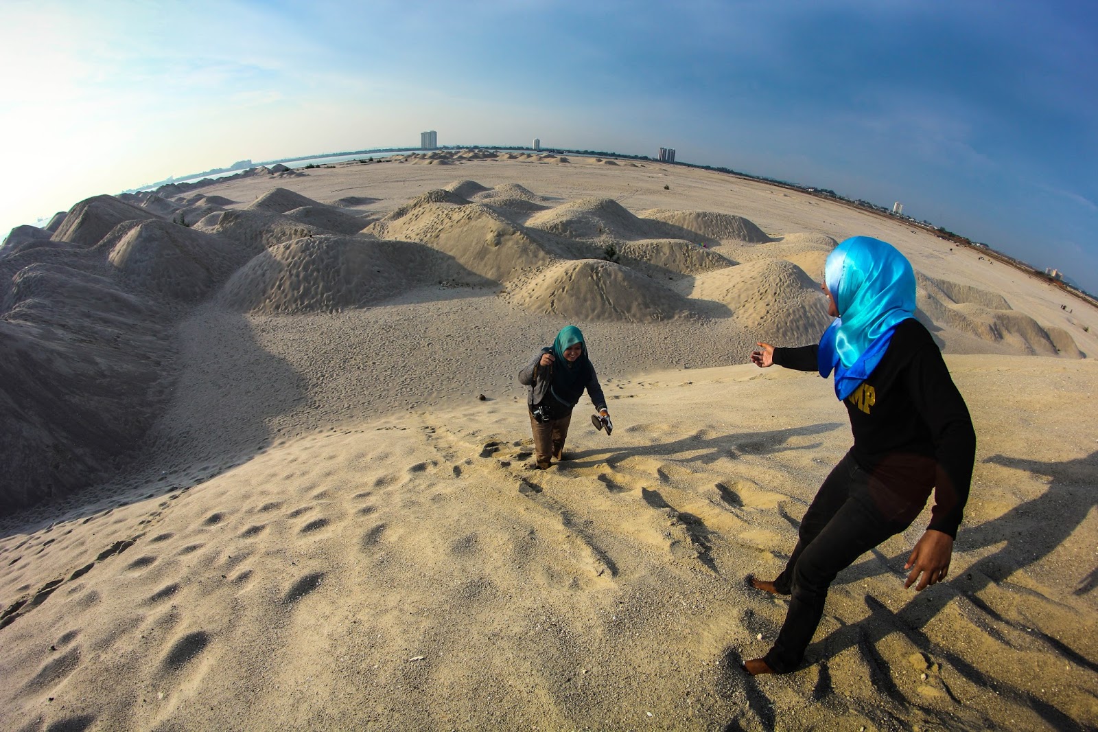 TRAVEL IN MALAYSIA: C'MON TAKE A LOOK AT MALACCA!