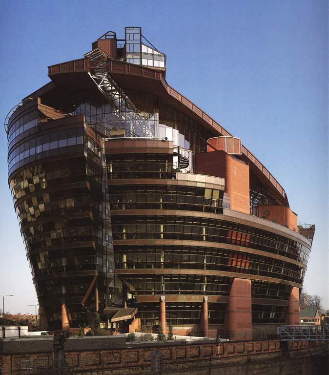 Ralph Erskine (1914 – 2005); The Ark, London, 1991 | London ...